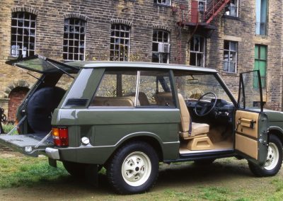 YVB 151H - Range Rover Chassis No 1 - Land Rover Centre